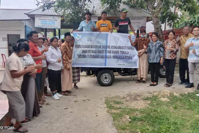 Dukung Program Kabupaten Sehat, RS Sinar Kasih Toraja Serahkan Triseda ...