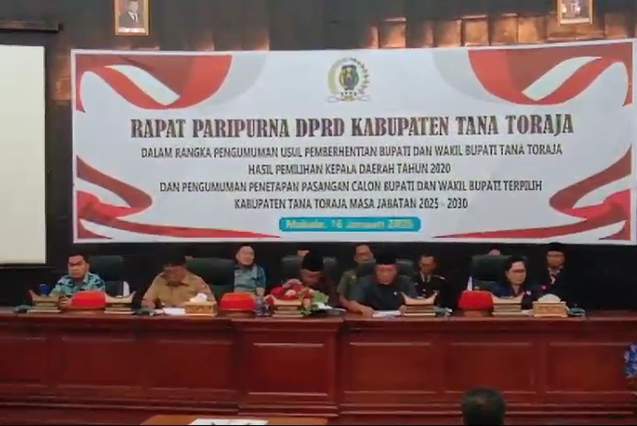 Paripurna DPRD Tana Toraja Usulkan Pemberhentian Theo-Zadrak jadi Bupati dan Wakil Bupati